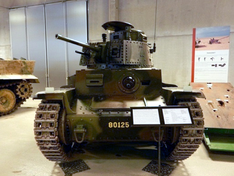 Strv m/41 イン スウェーデン