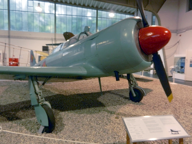 (Photo) ヤコブレフ Yak-11
