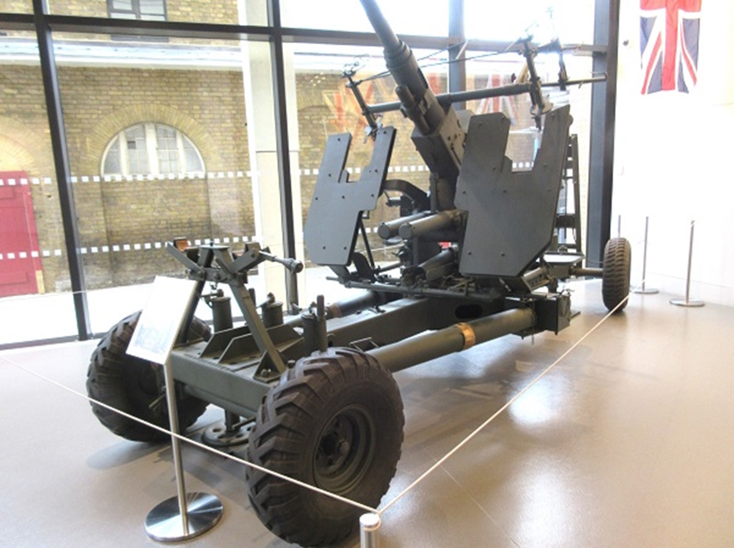 (Photo) Bofors 40mm L/60 and Flak28＜博物館実機写真＜2024年10月号