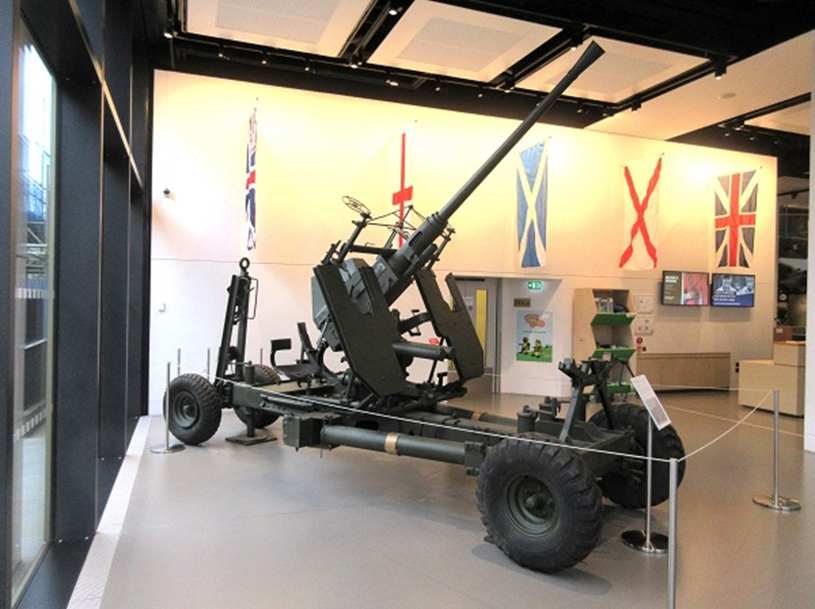 (Photo) Bofors 40mm L/60 and Flak28＜博物館実機写真＜2024年10月号