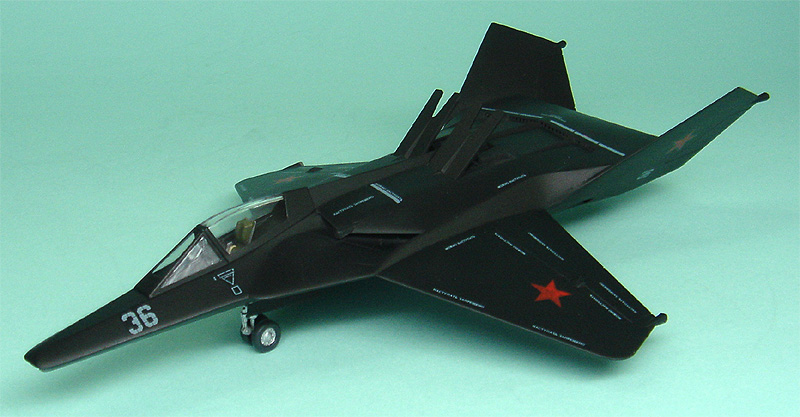 「異形の翼」シリーズ （その2） MIG37 (イタレリ 1/72）